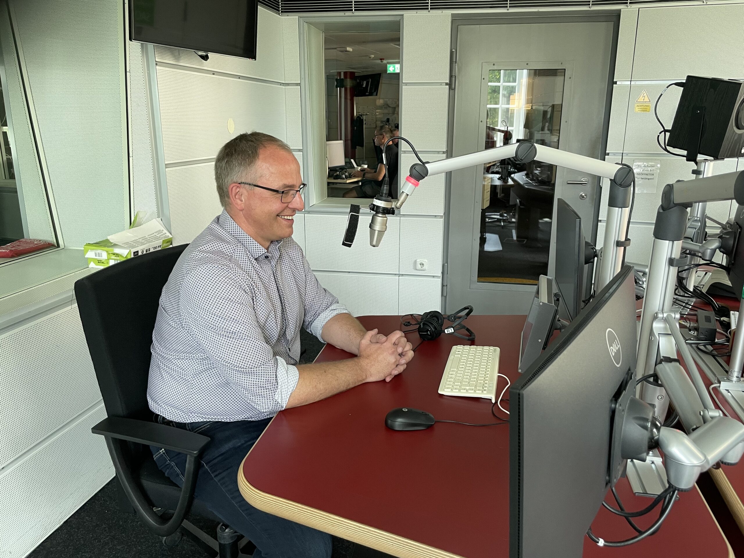Radiointerview eines Schädlings für die Schädlinge | Groli ...
